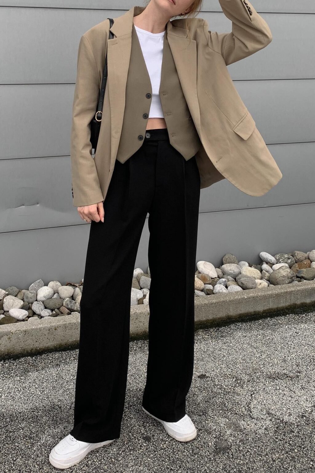 20 Cool Weather Spring Outfits: Stylish Looks for Chilly Days - Ruby Style