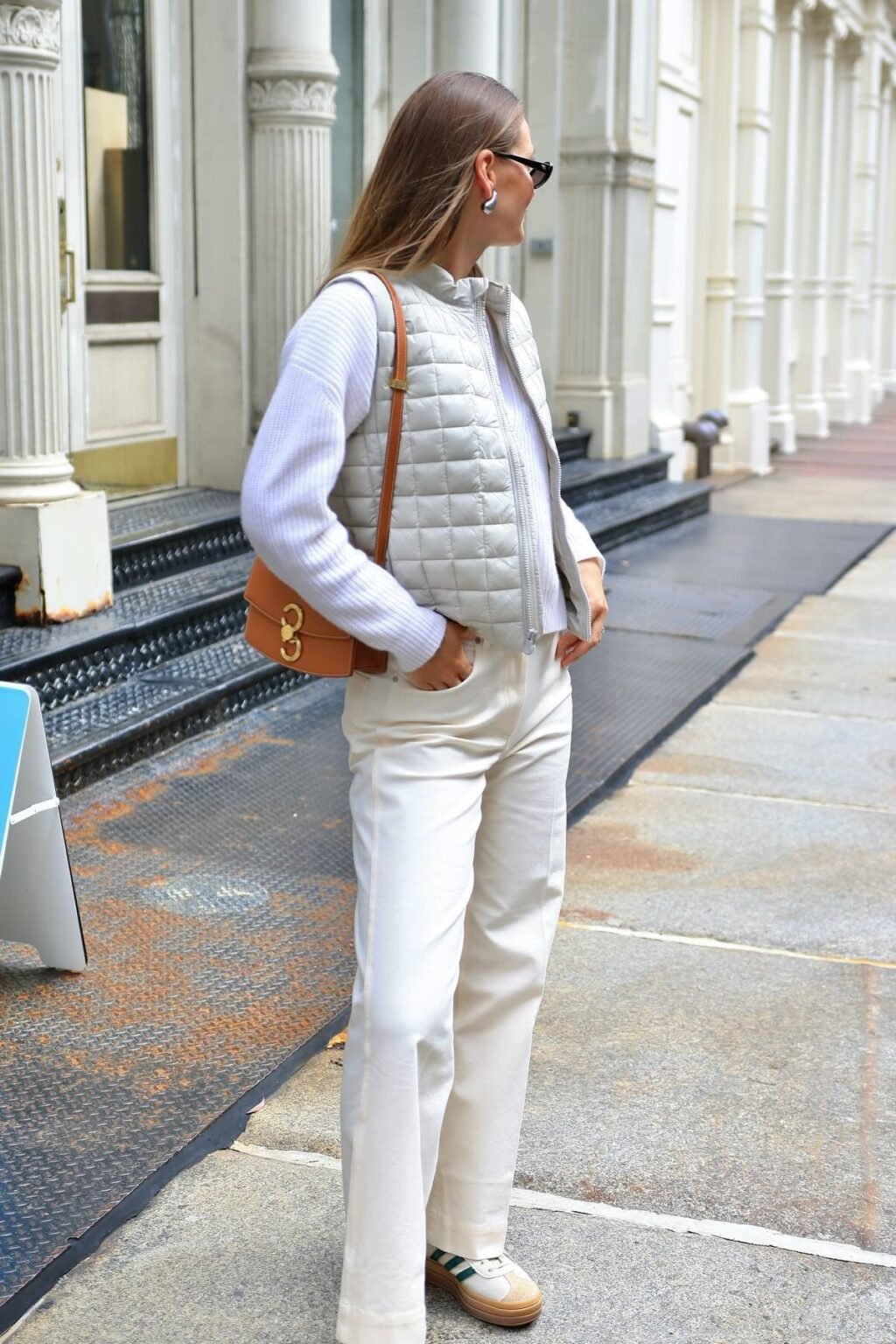20 Cool Weather Spring Outfits: Stylish Looks for Chilly Days - Ruby Style